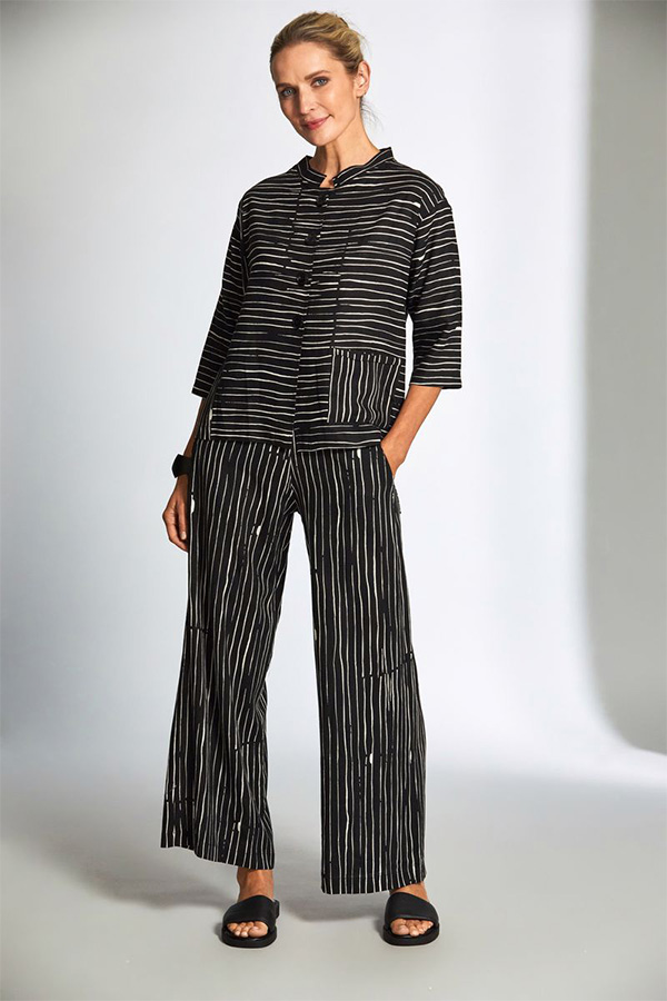 Peruzzi Broken Stripe Jacket Black/Ecru - Differente Boutique